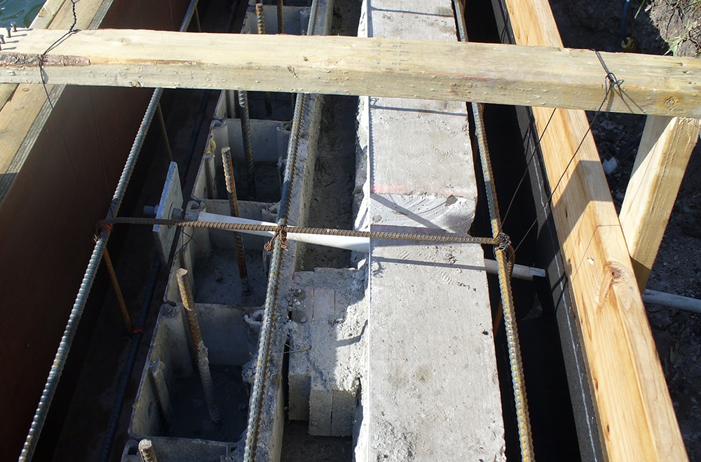 What are the Best Materials to Use When Building a Seawall?